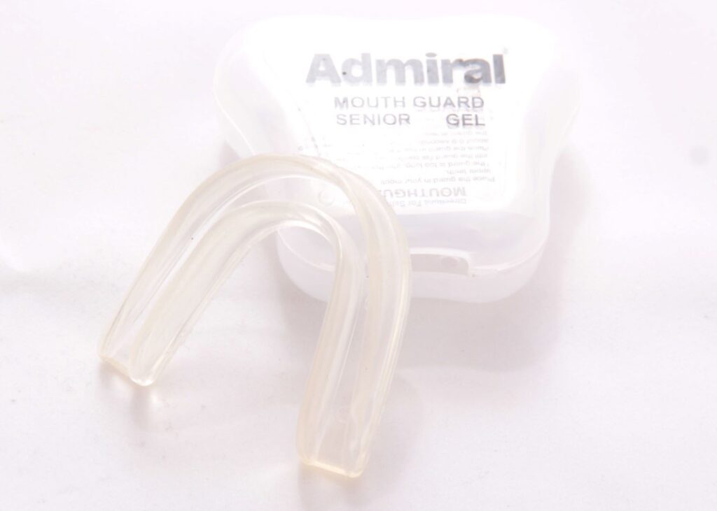 Gumguards – Rosewall